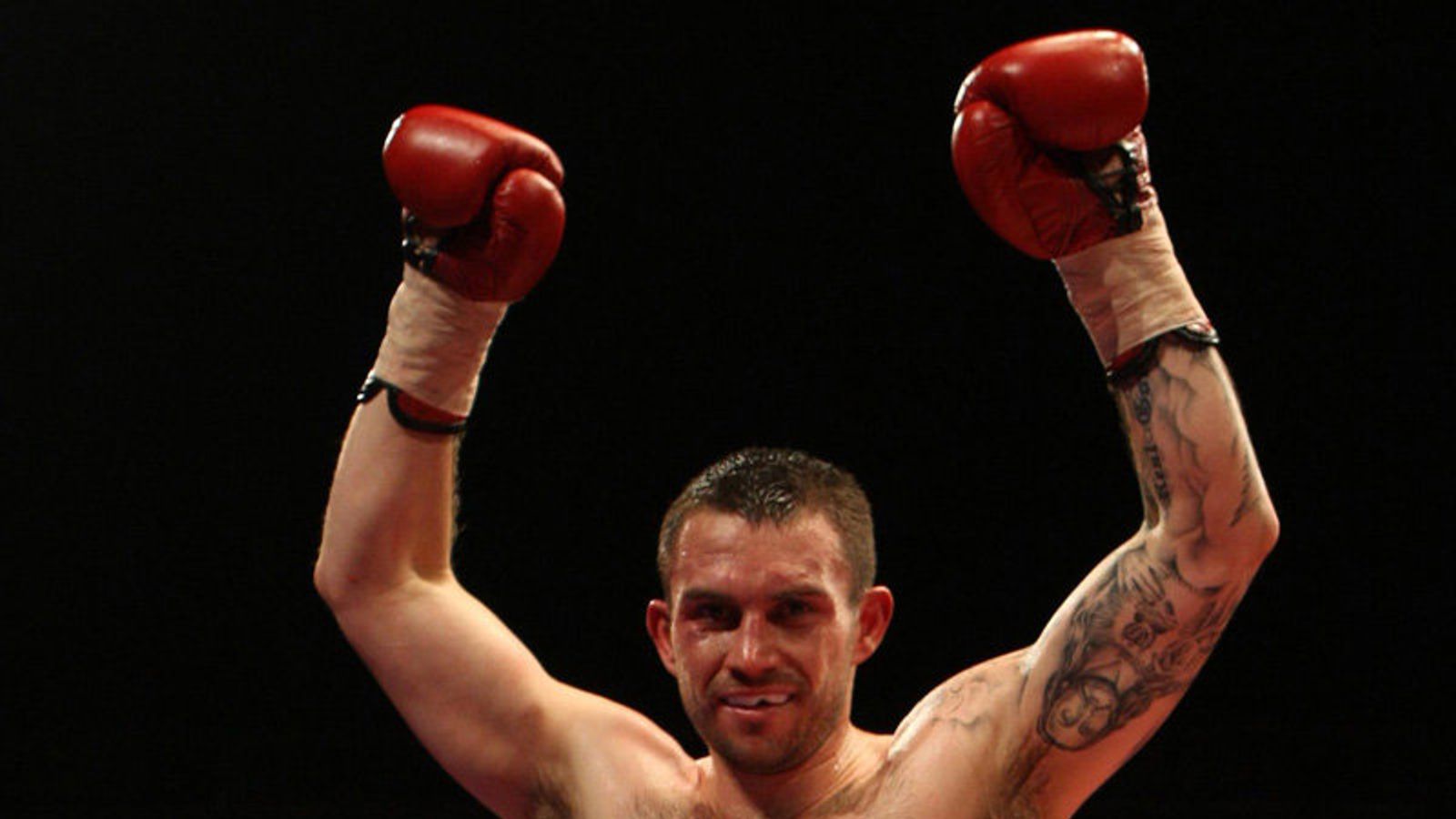 Split decision win for Smith | Boxing News | Sky Sports