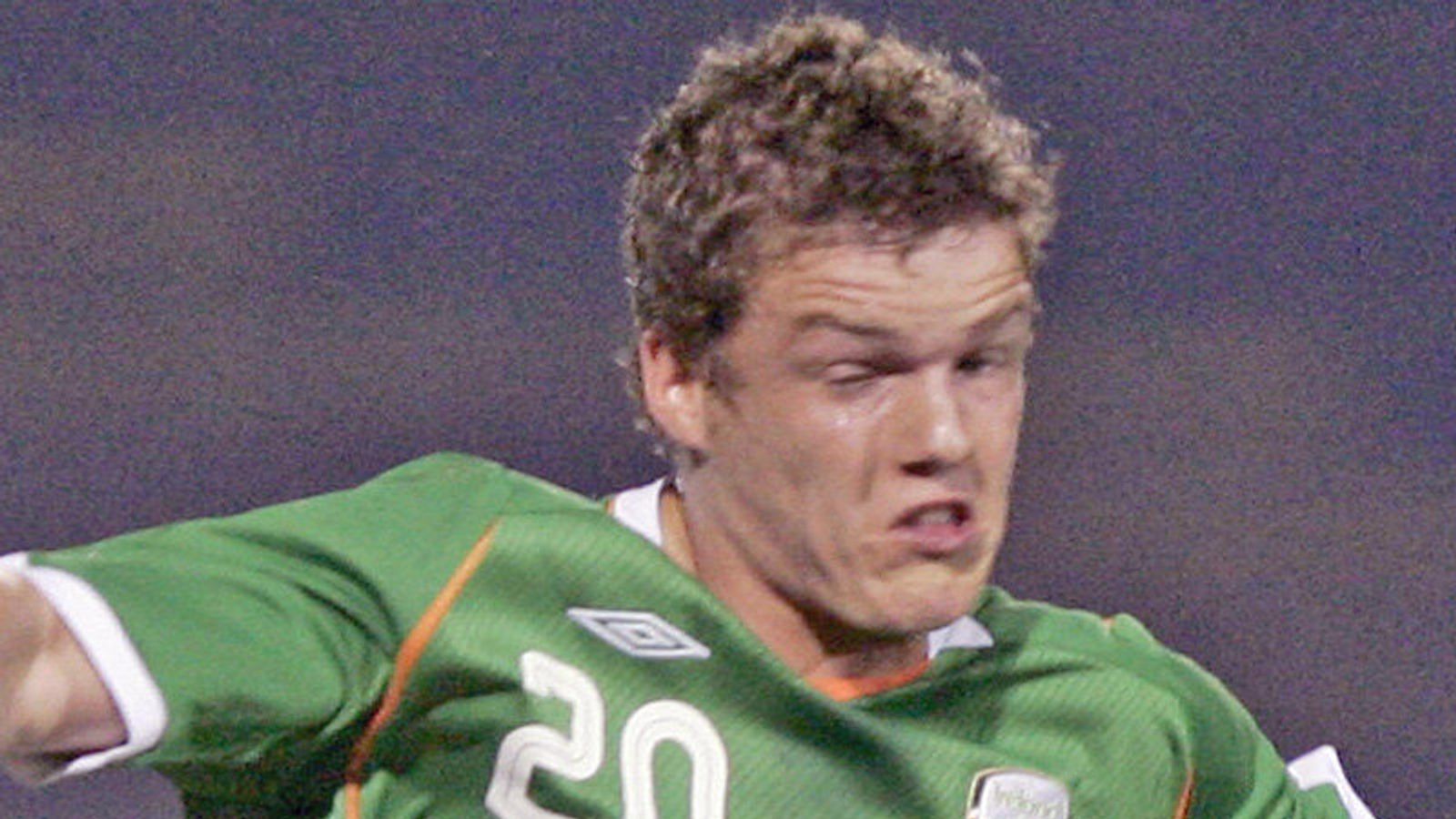 Pilgrims miss out on Lowry | Football News | Sky Sports