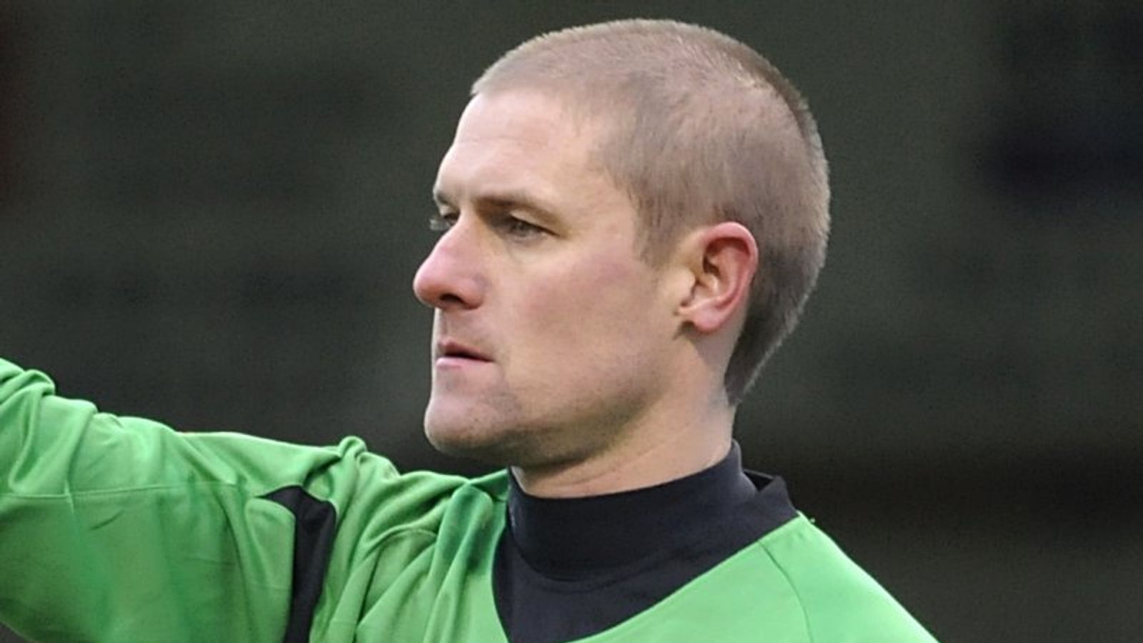 Royce blow for Gills | Football News | Sky Sports