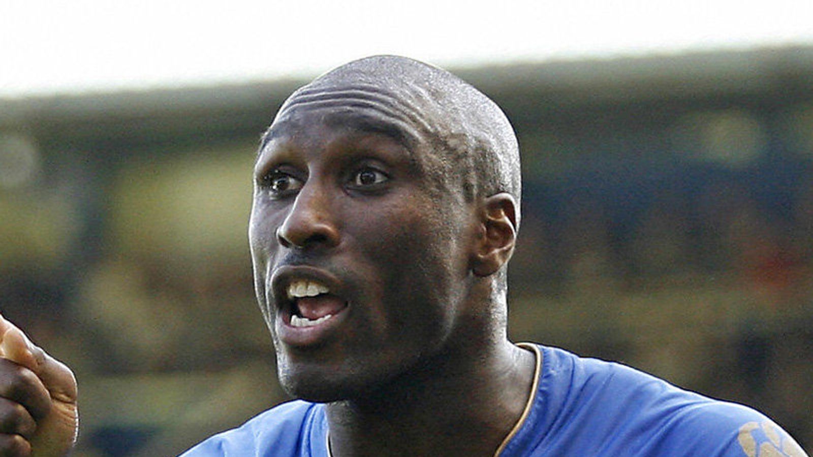 Debut defeat for Campbell | Football News | Sky Sports