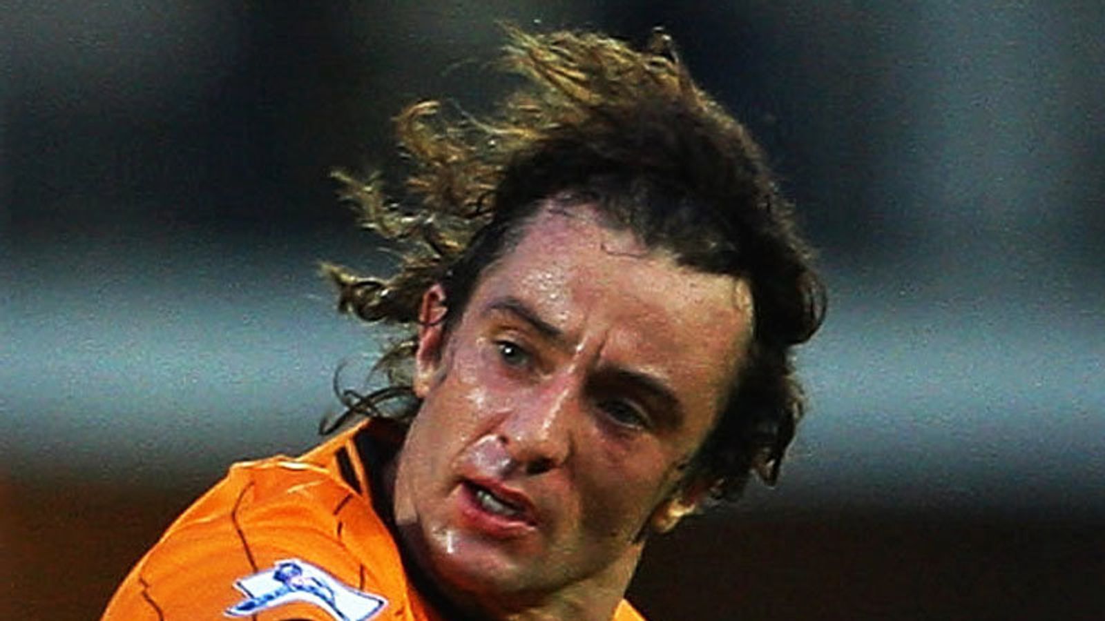 Wolves remain on Hunt's trail | Football News | Sky Sports