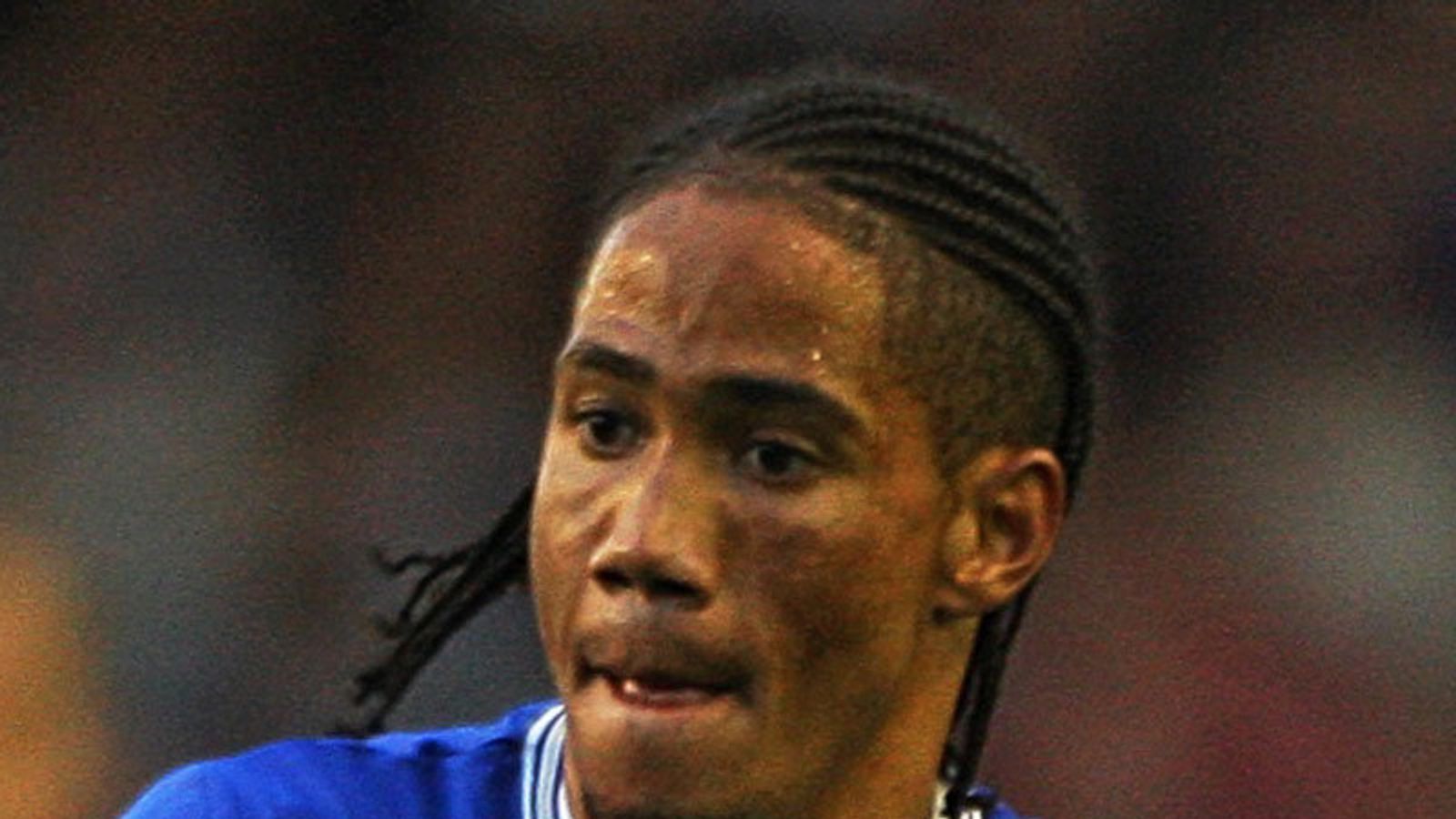 Pienaar seeks killer instinct | Football News | Sky Sports