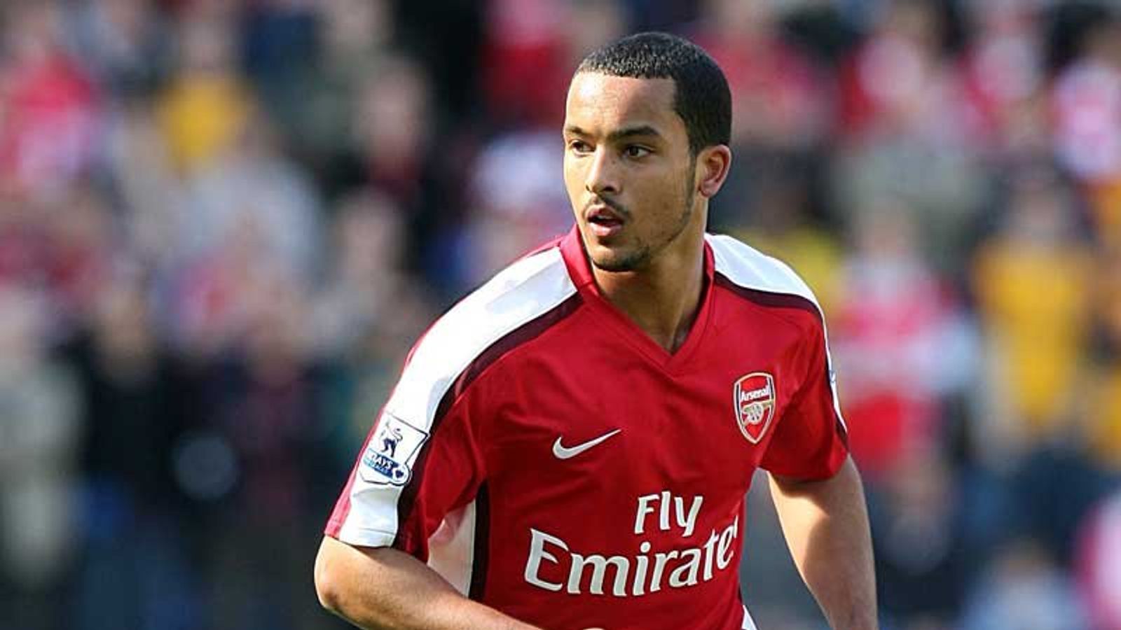 Walcott believes in squad | Football News | Sky Sports