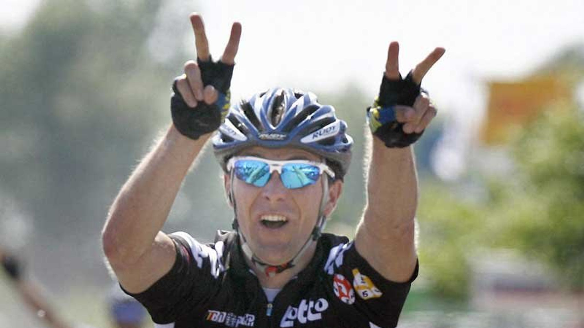 Bozic blazes home in Xativa | Cycling News | Sky Sports