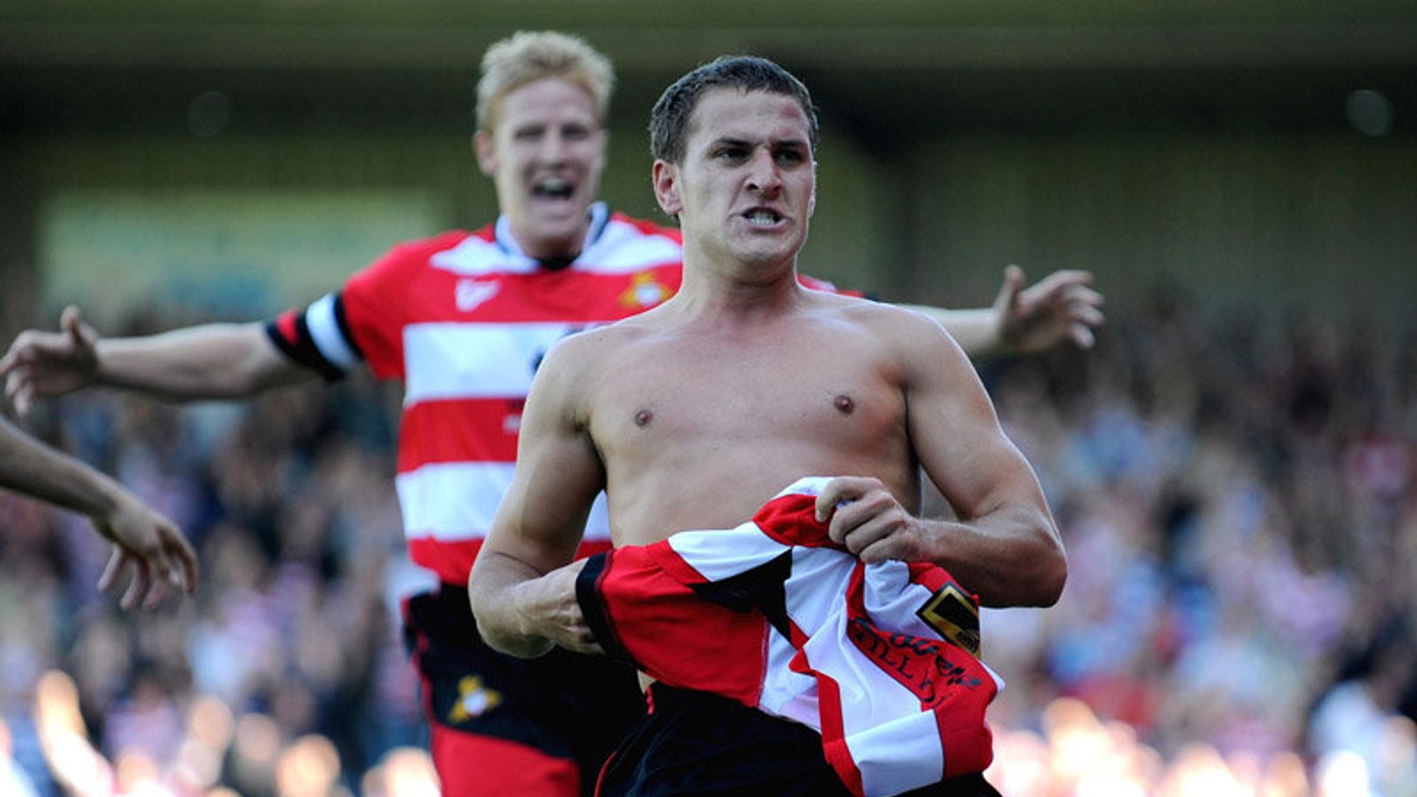 Ryan - Sharp will stay | Football News | Sky Sports