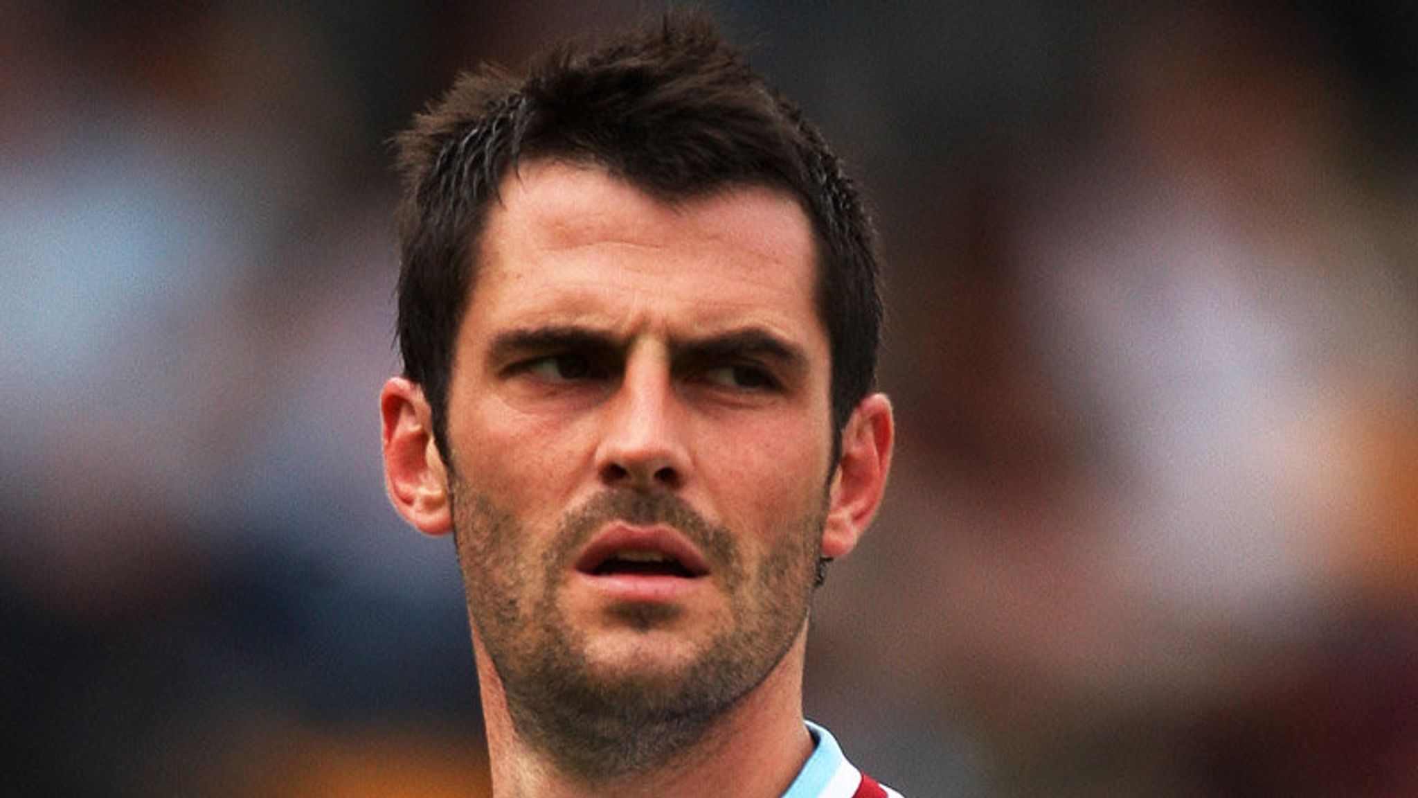 Thompson signs Clarets deal | Football News | Sky Sports