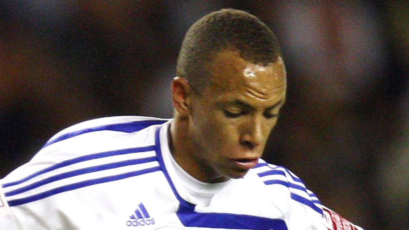 Macklin makes Gulls move | Football News | Sky Sports