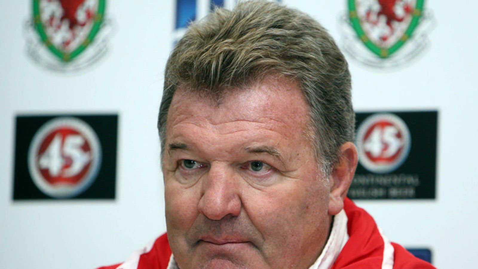 Toshack pleased with English test | Football News | Sky Sports