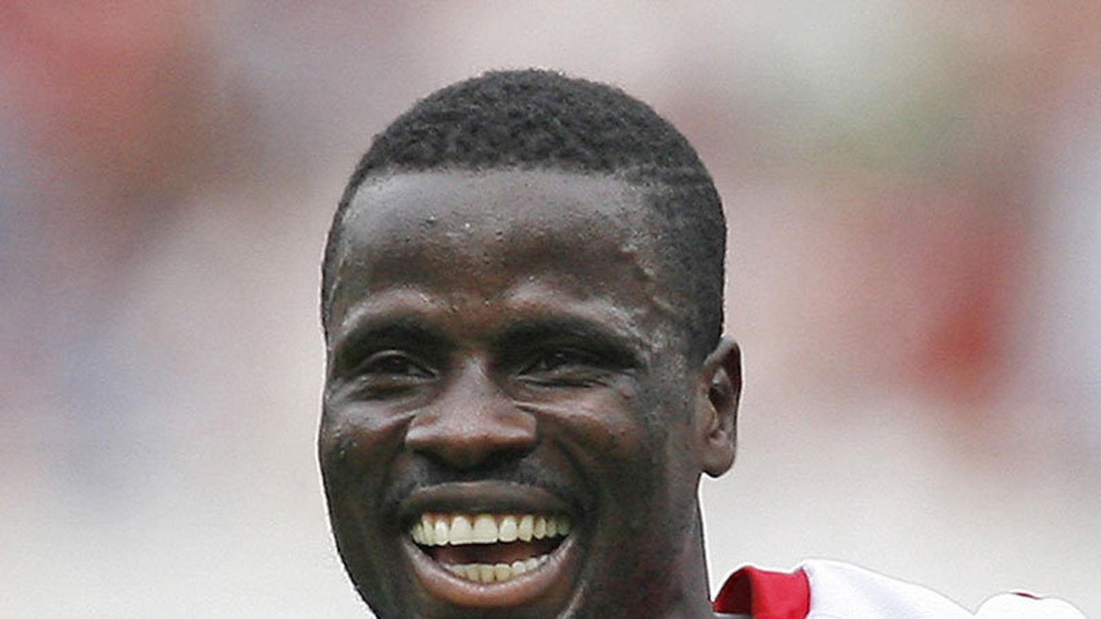 Eboue thanks Arsenal fans | Football News | Sky Sports