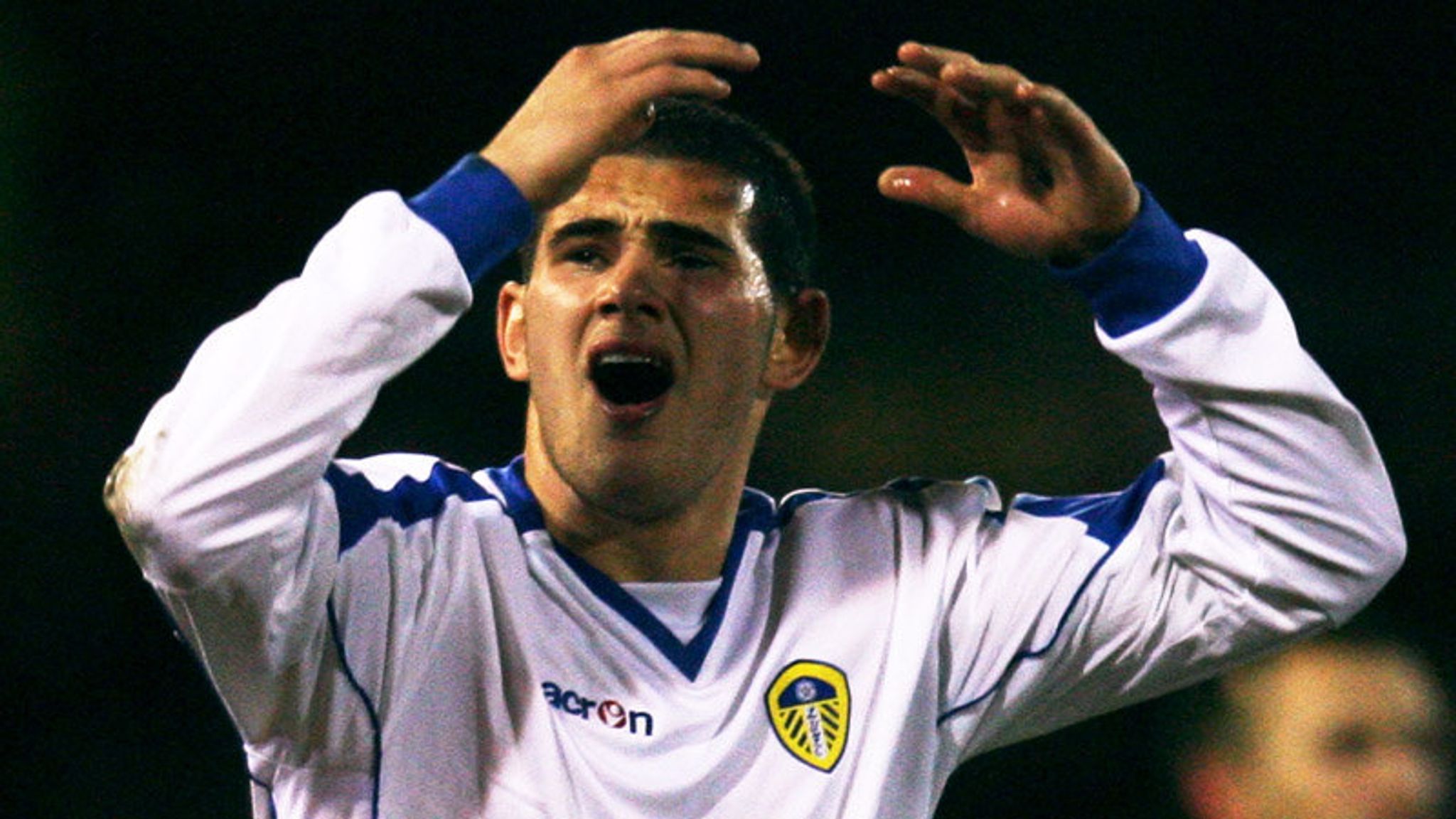 Johnson invites Leeds talks | Football News | Sky Sports