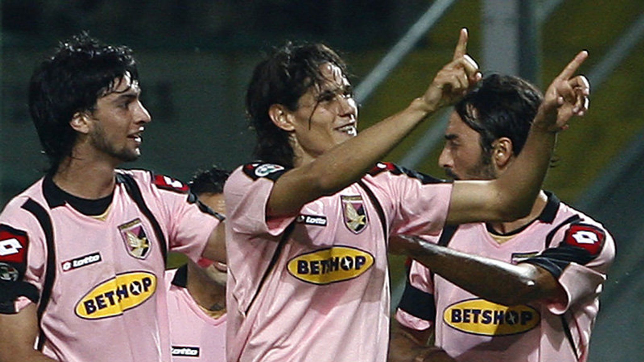 Cavani reveals Chelsea dream | Football News | Sky Sports