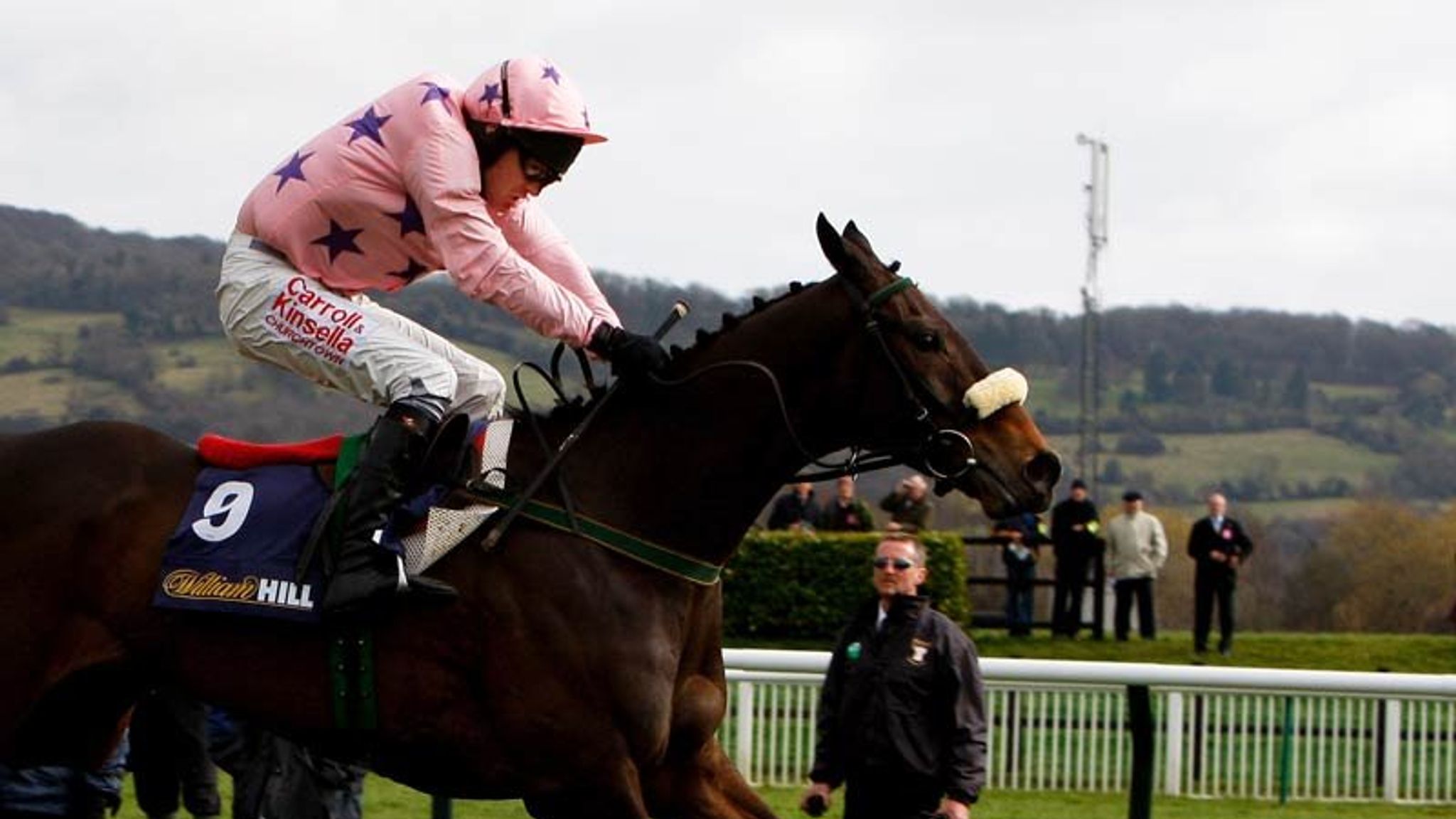 Native's Fighting finish | Racing News | Sky Sports