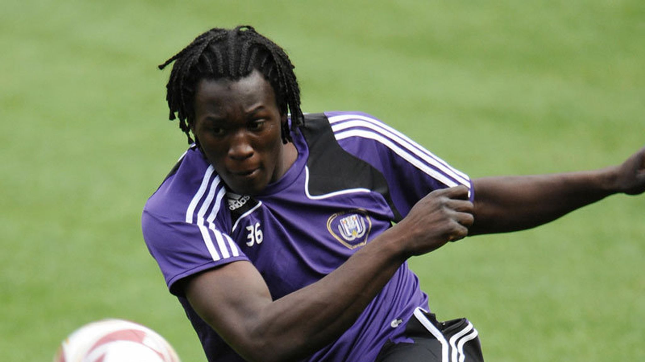 Lukaku staying put for now | Football News | Sky Sports
