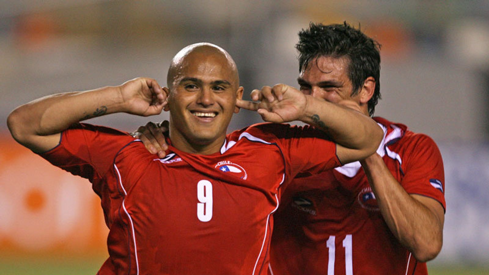 Suazo closes in on move | Football News | Sky Sports