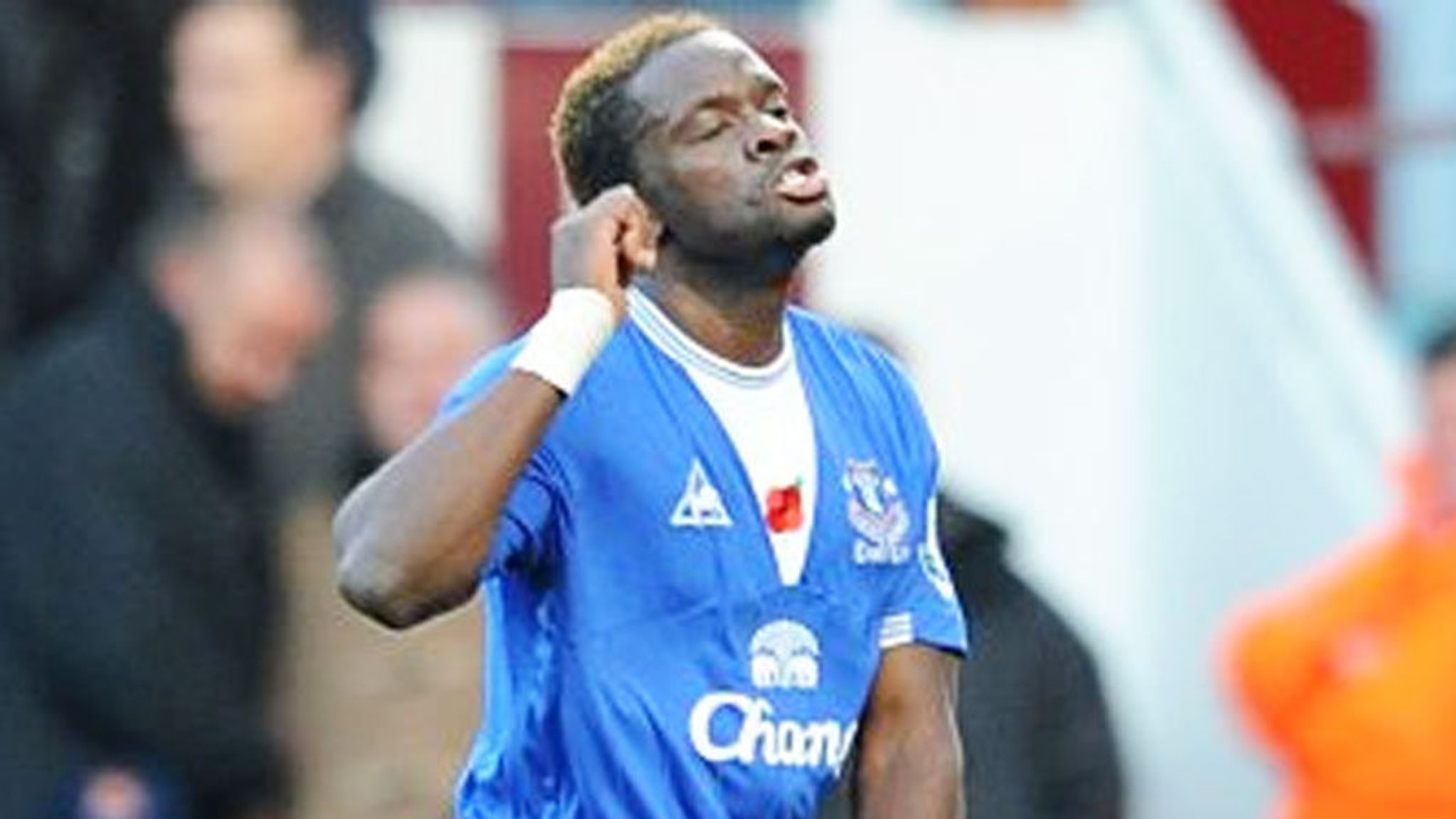 Moyes hails 'gamble' Saha | Football News | Sky Sports