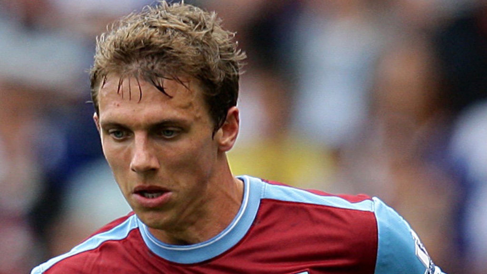 Warnock - Villa look solid | Football News | Sky Sports