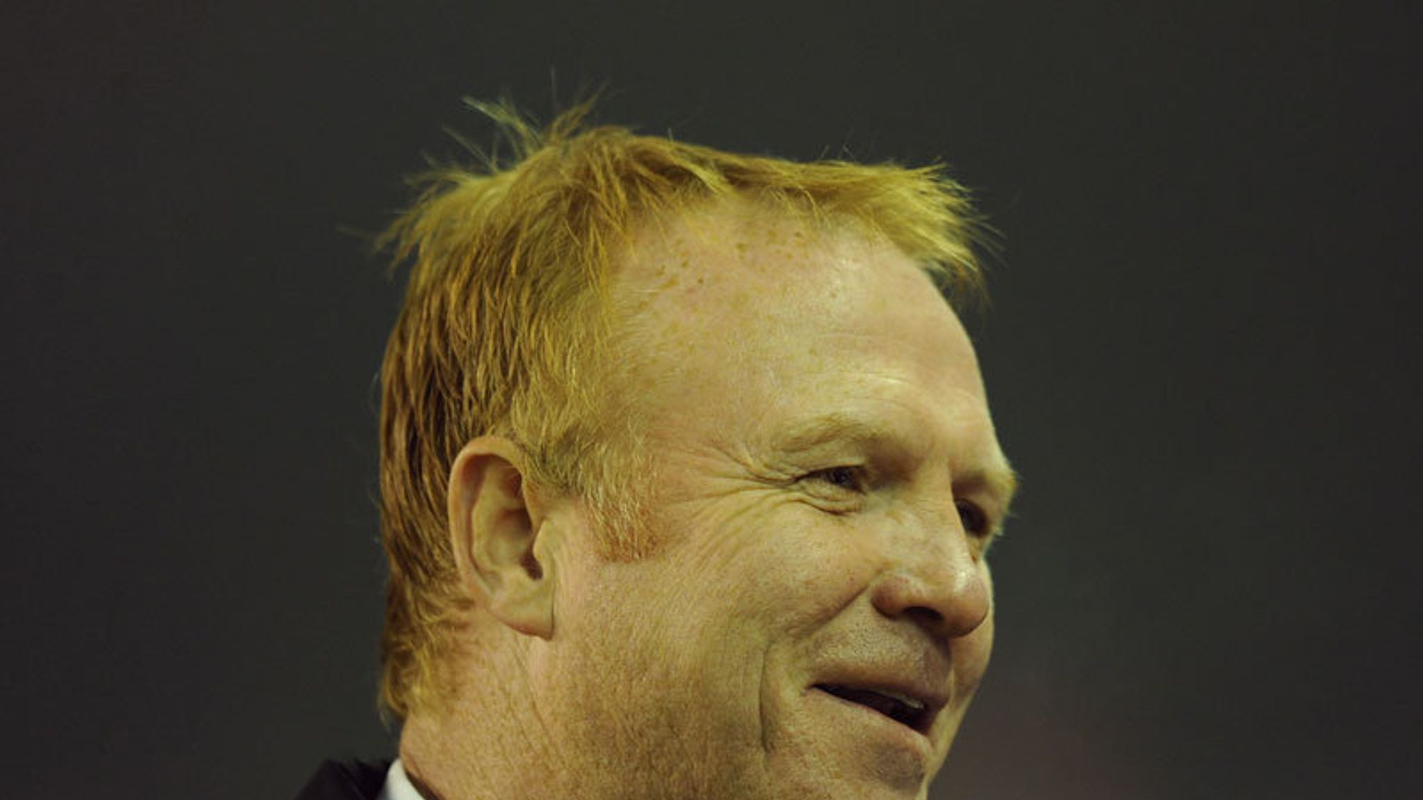 McLeish steps up striker search | Football News | Sky Sports