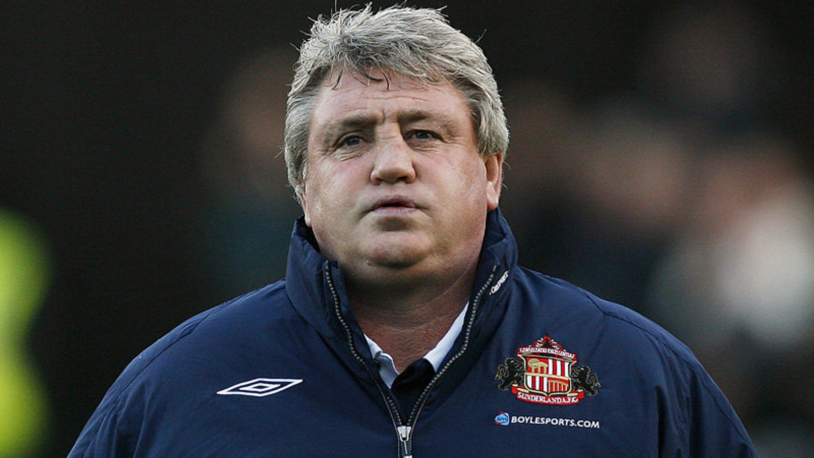 No yellow peril for Bruce | Football News | Sky Sports