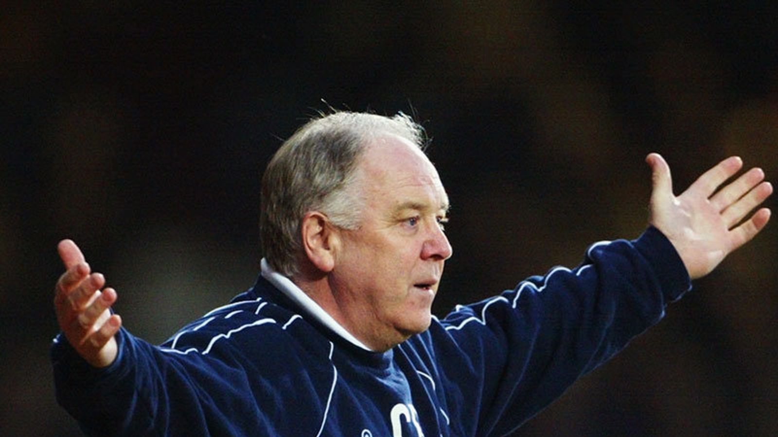 Well hoping to bring in Brown | Football News | Sky Sports