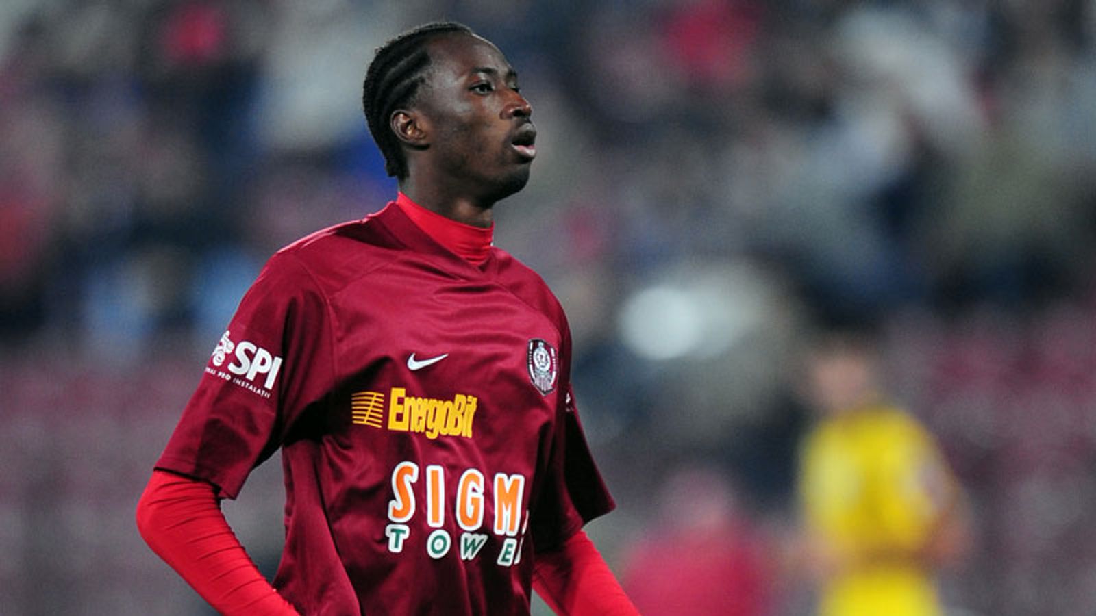 Wenger considers Traore move | Football News | Sky Sports