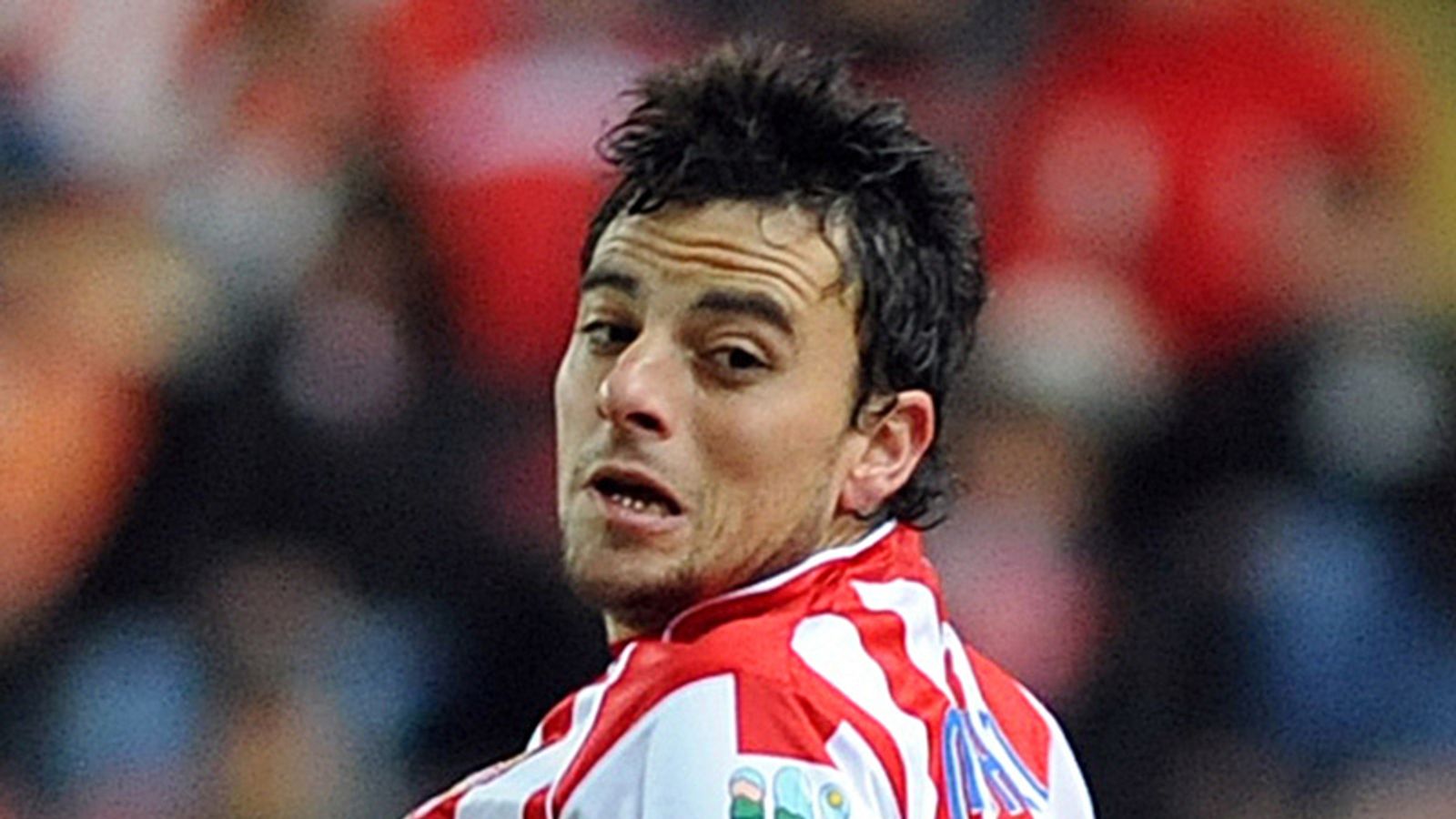 McLeish closing in on Michel | Football News | Sky Sports