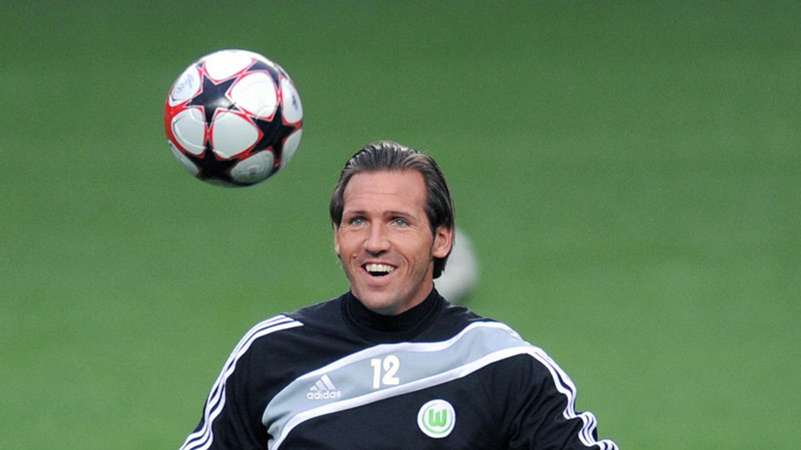 Lenz signs new Wolves deal | Football News | Sky Sports