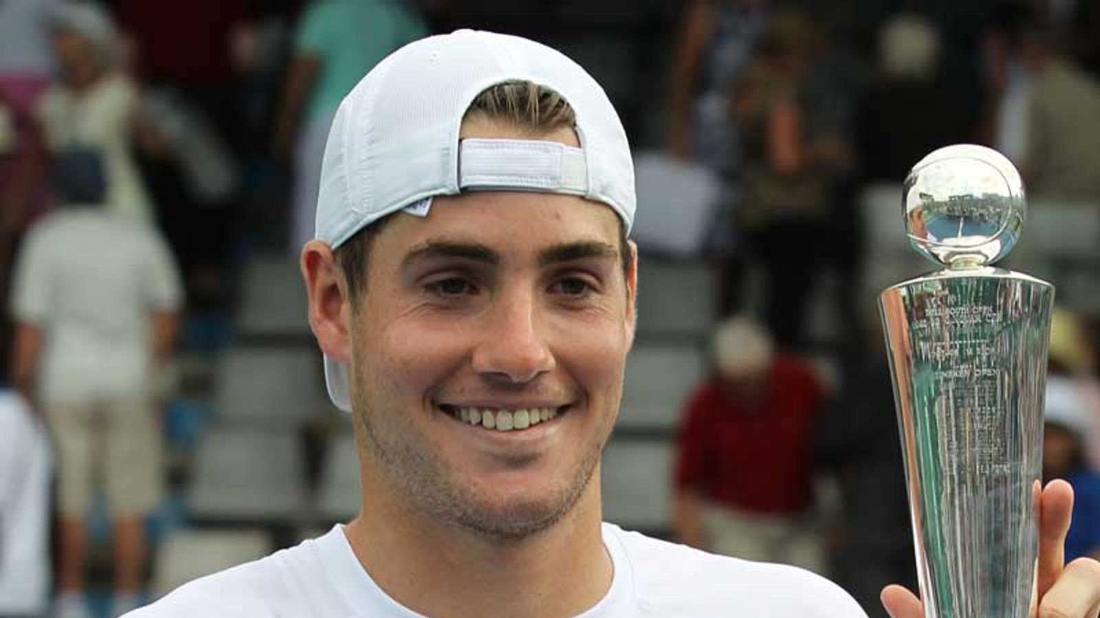 Isner lands maiden title | Tennis News | Sky Sports