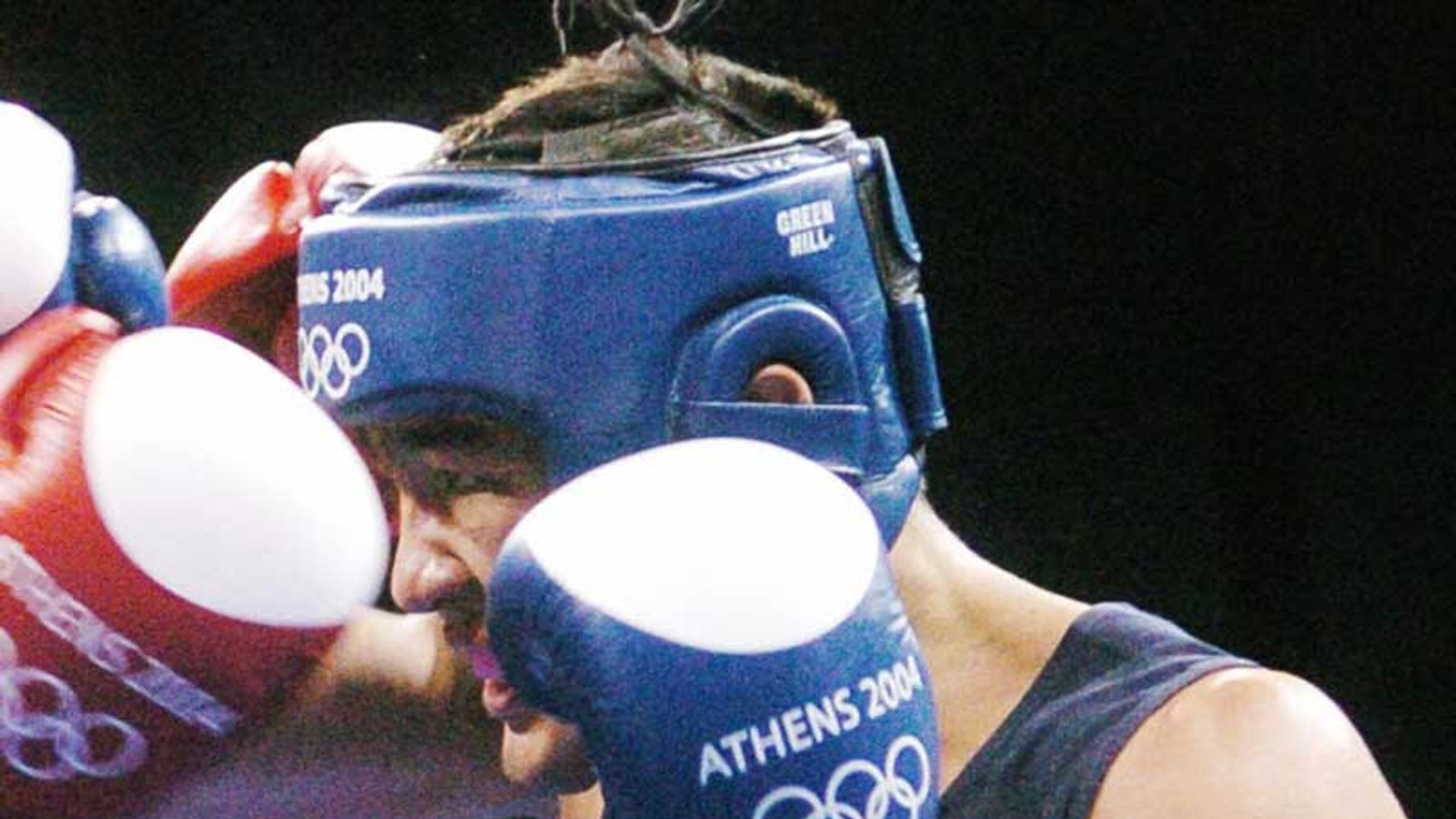 Shumenov in title triumph | Boxing News | Sky Sports