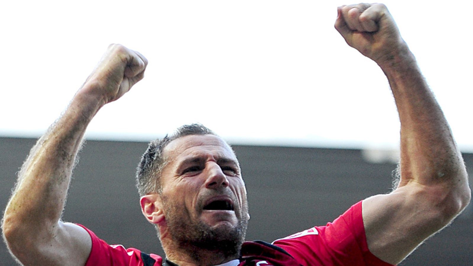 Clough seals Kuqi swoop | Football News | Sky Sports