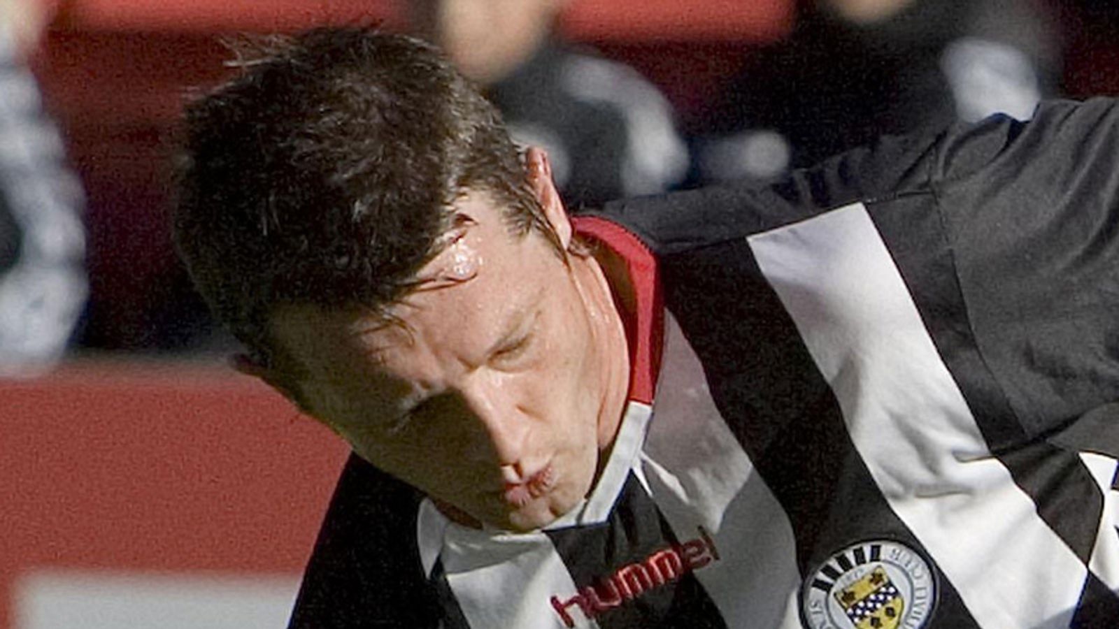 Robb pens interim Buddies deal | Football News | Sky Sports