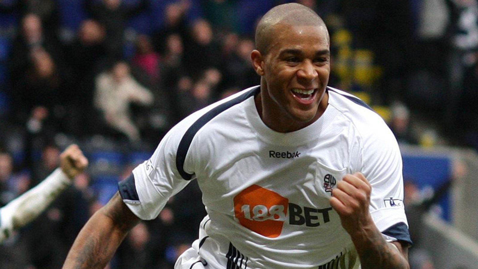 Knight strike seals Bolton win | Football News | Sky Sports