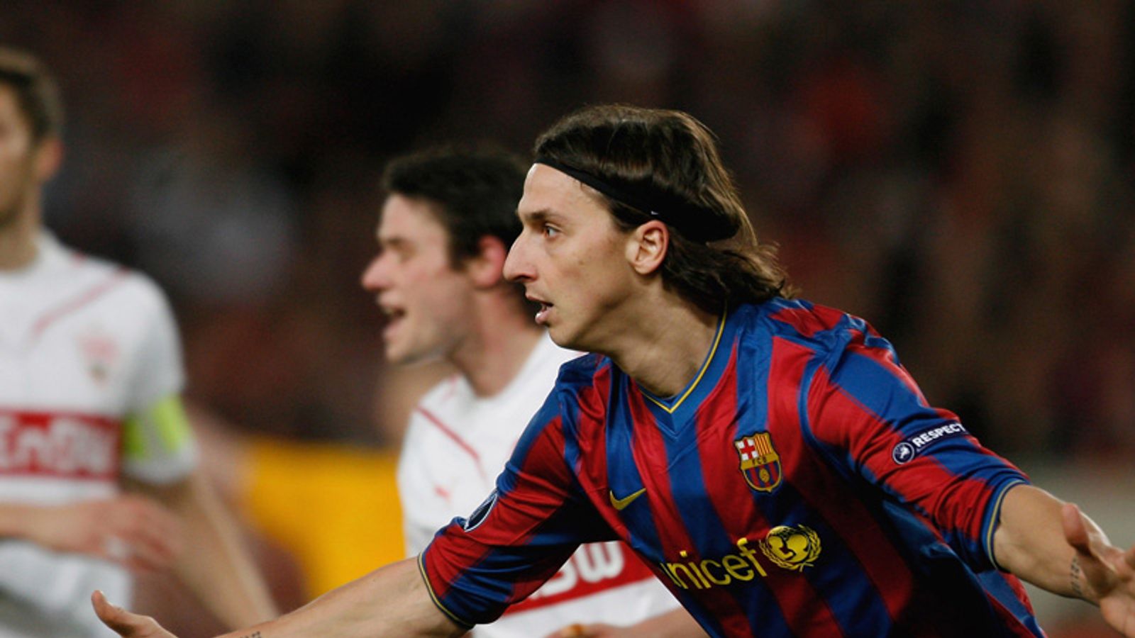 Holders Barca held in Stuttgart | Football News | Sky Sports