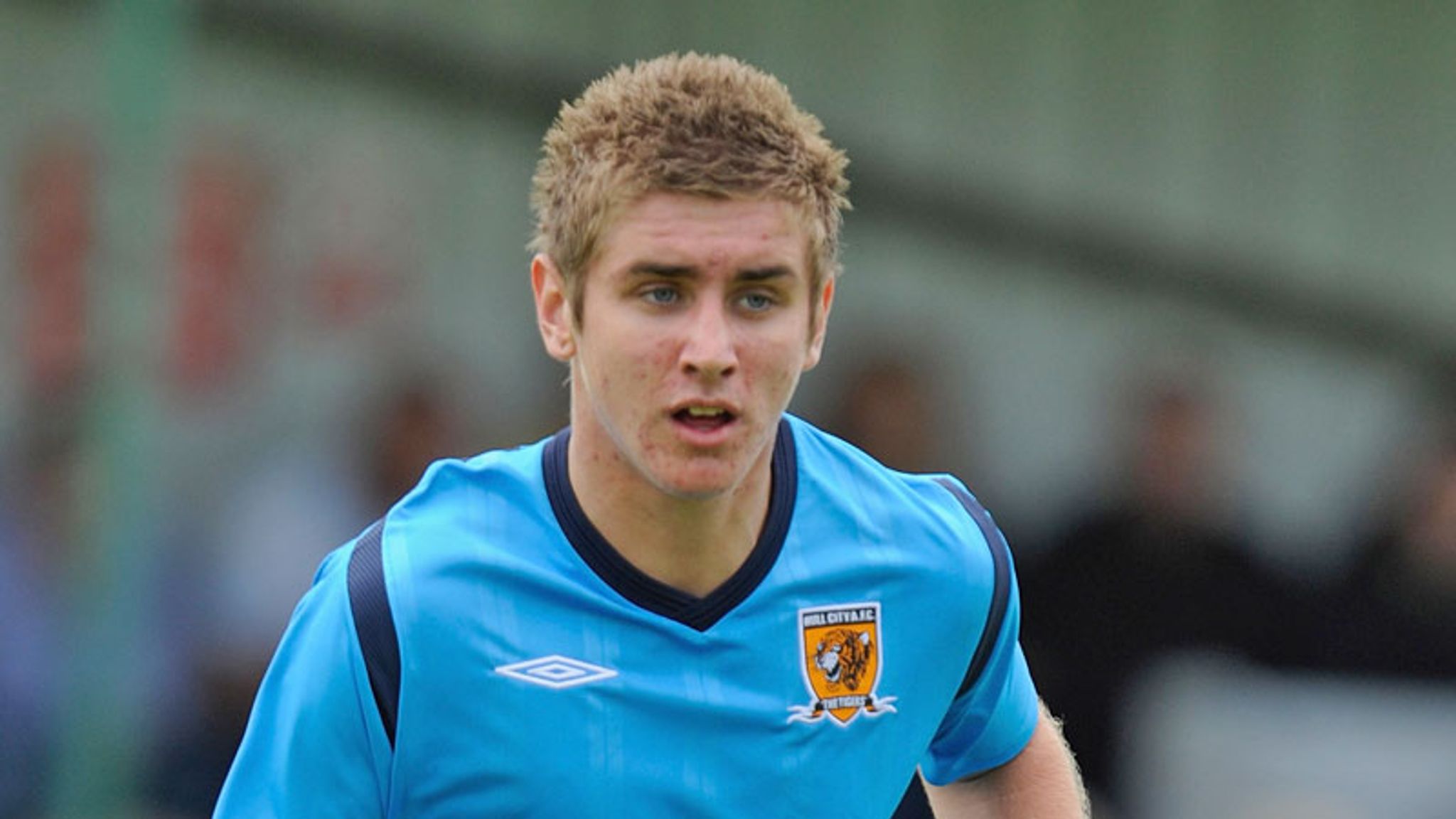 Cairney signs Tigers deal | Football News | Sky Sports