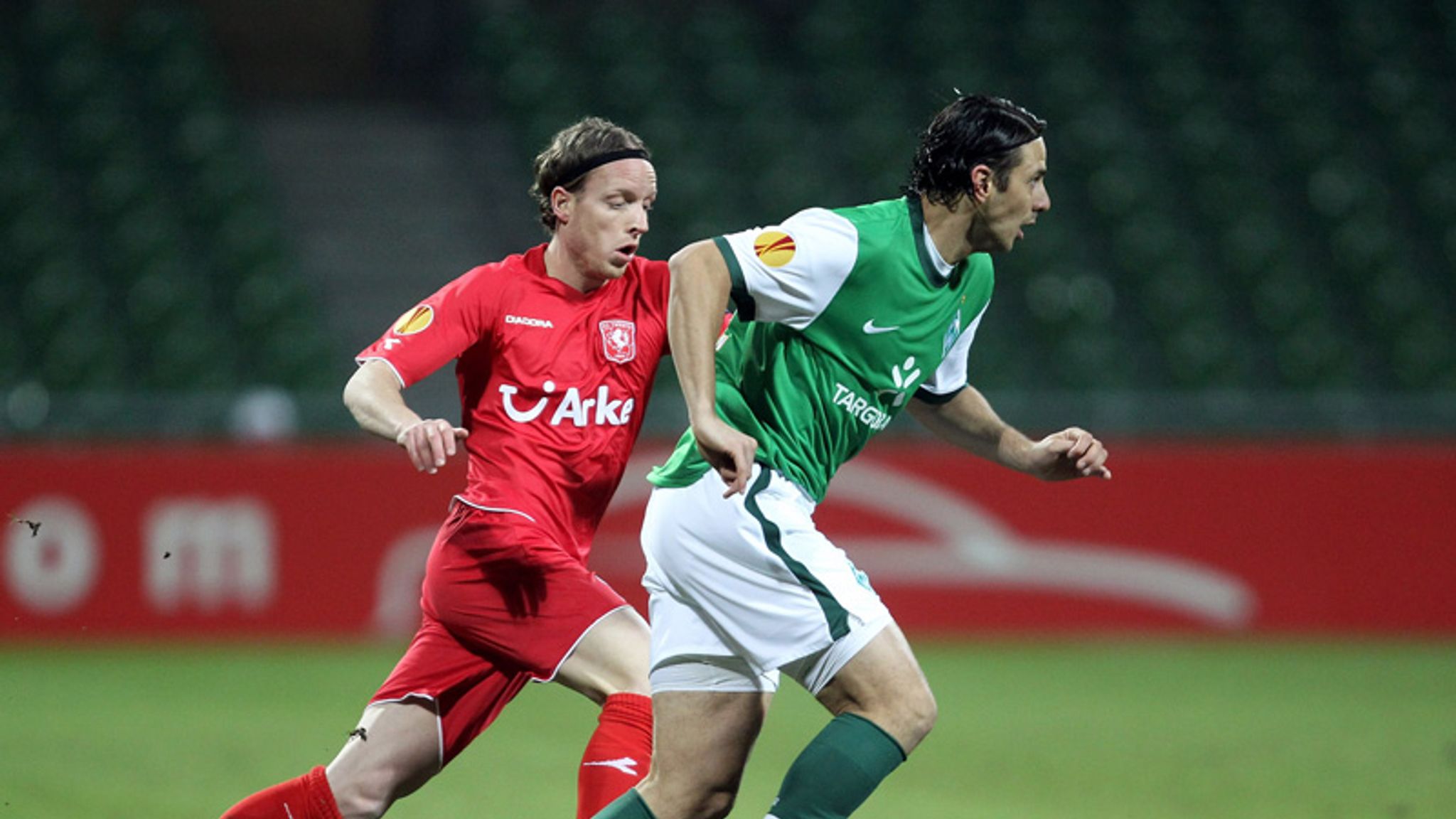 English eyes on Stam | Football News | Sky Sports