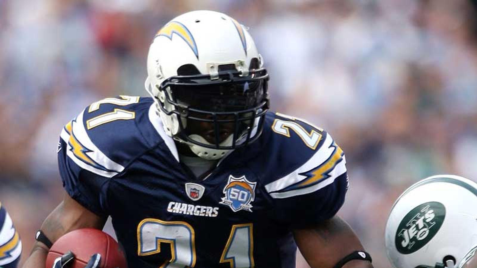 L.T Jets in to New York | NFL News | Sky Sports