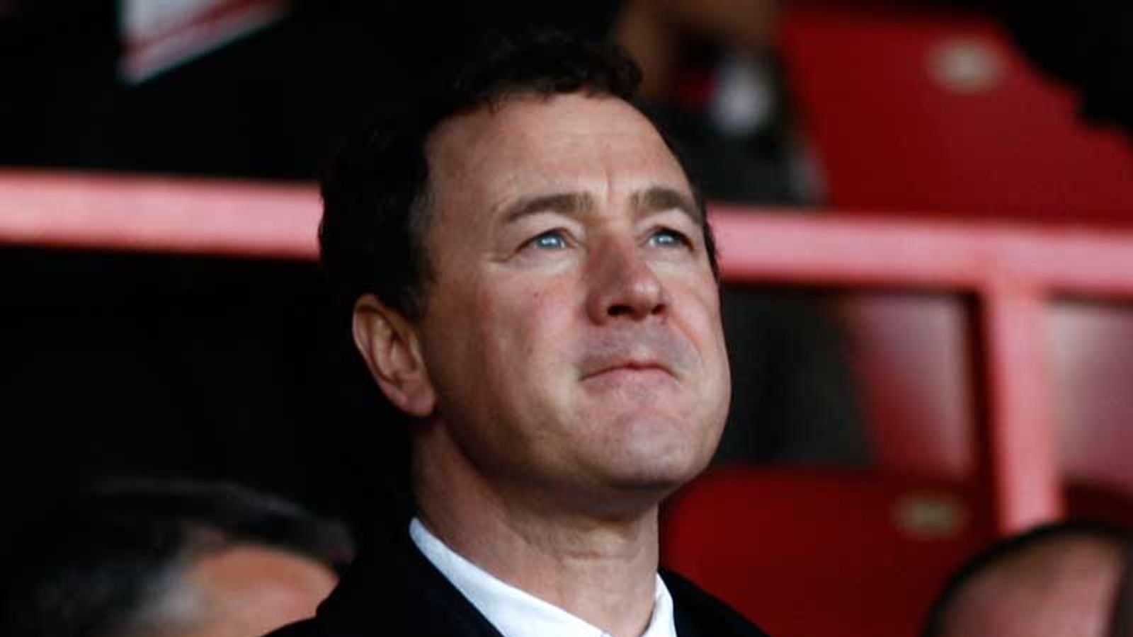 Gibson in no hurry | Football News | Sky Sports