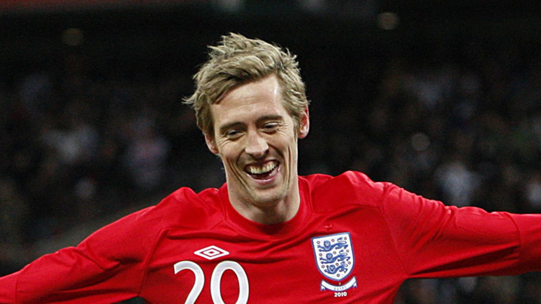 Capello hails two-goal Crouch | Football News | Sky Sports
