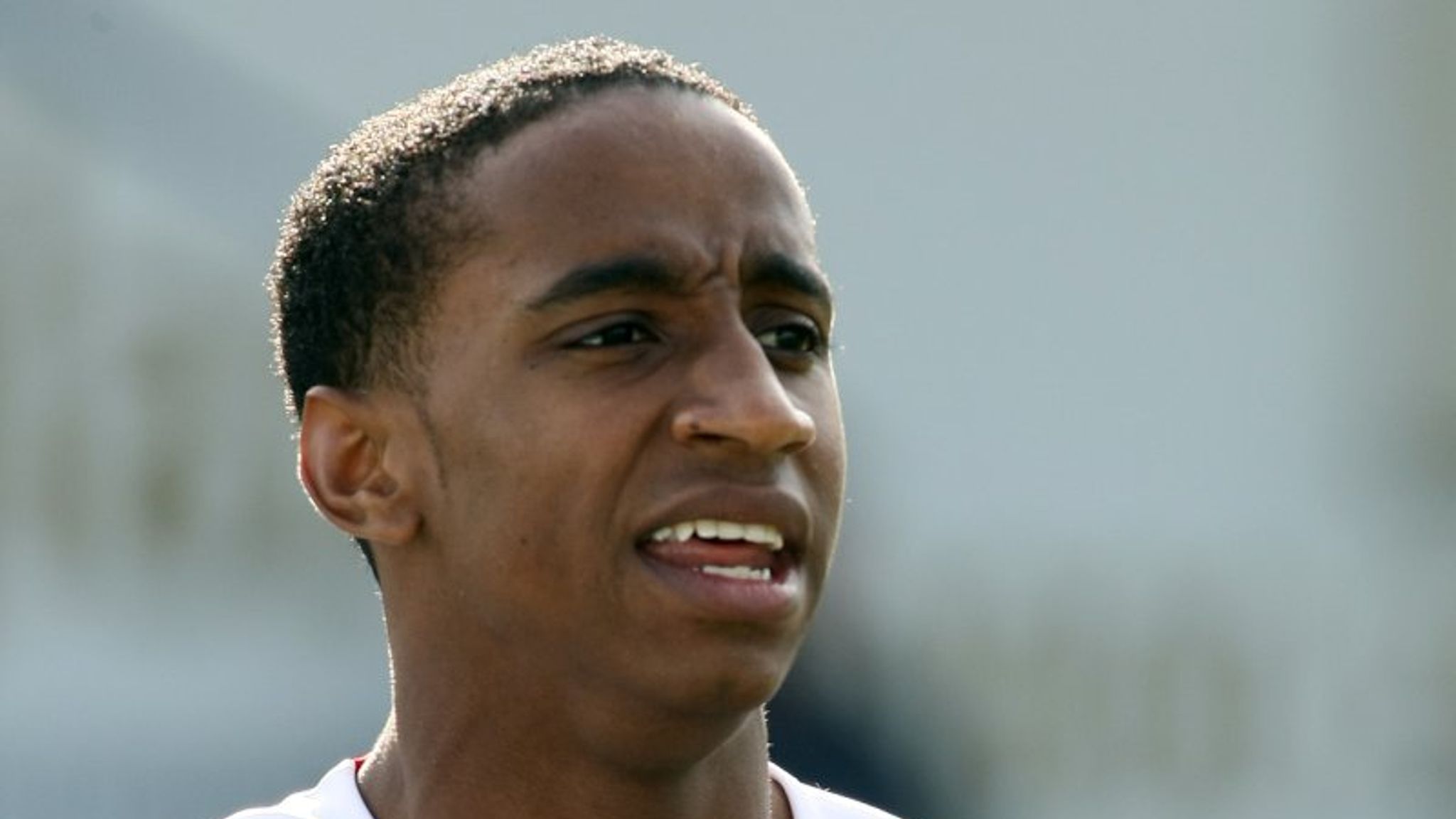 Hughton sinks misfiring Gills | Football News | Sky Sports