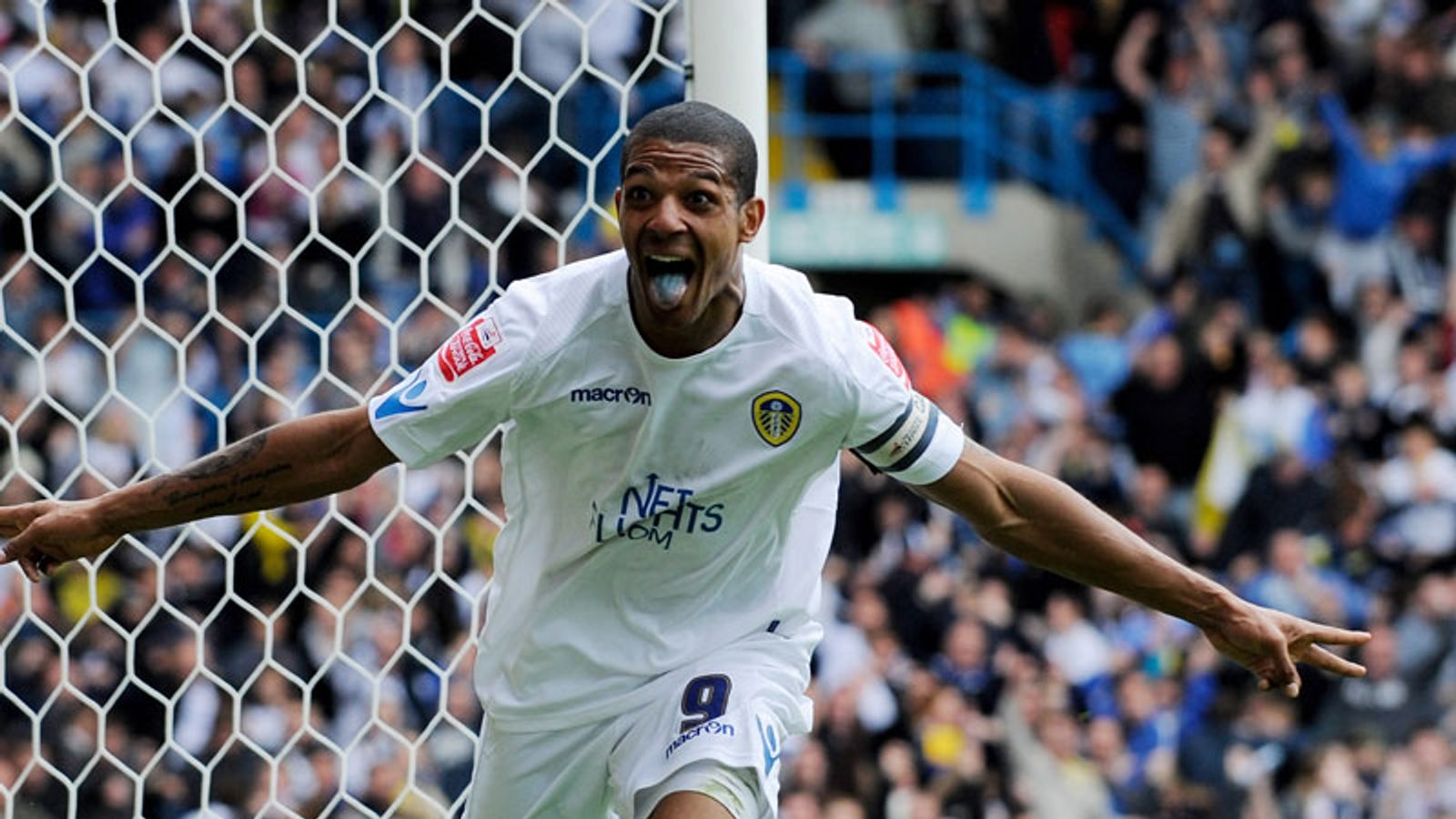 Leeds 2 - 1 Bristol R - Match Report & Highlights