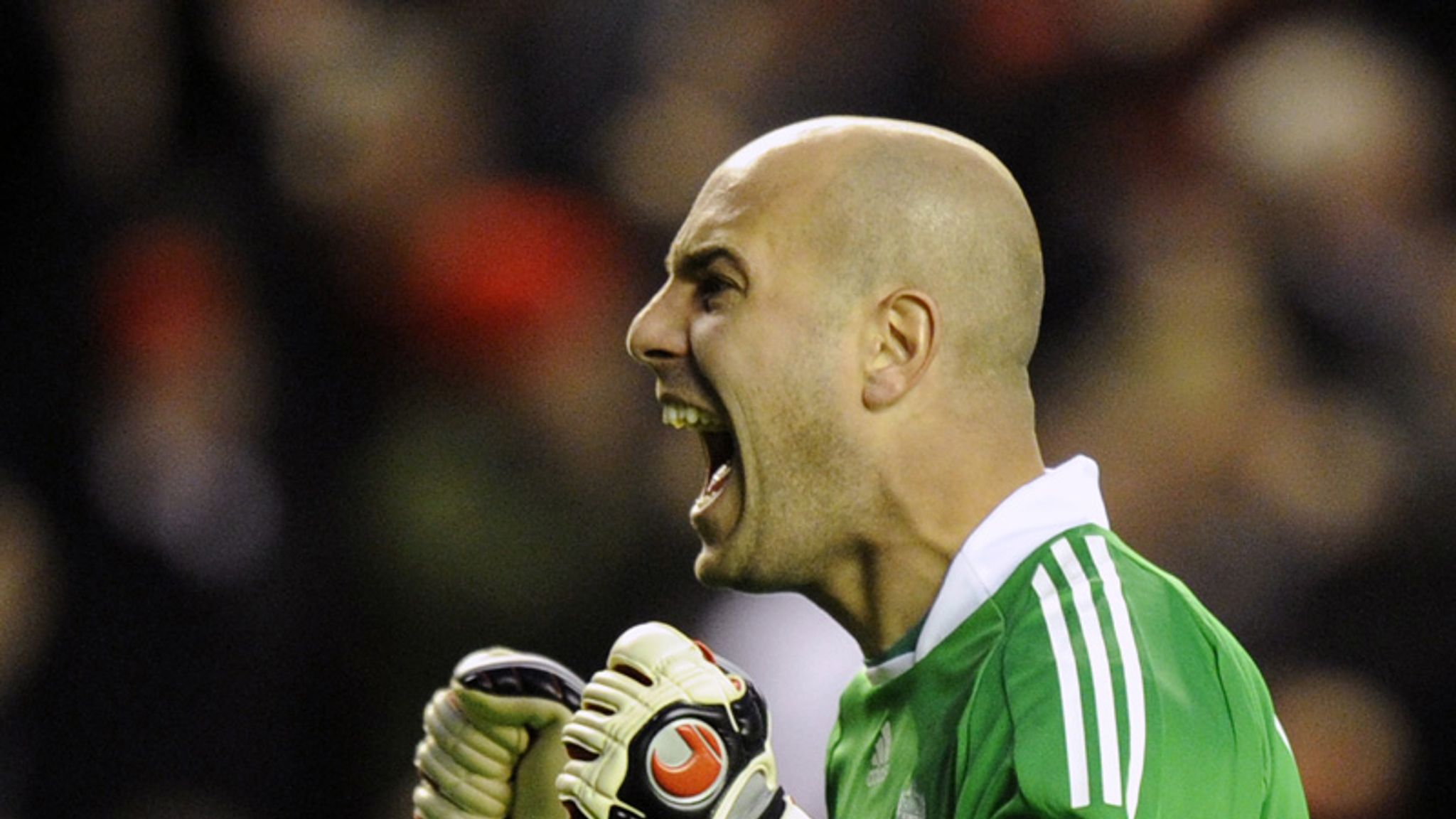 Reina focused on victory | Football News | Sky Sports