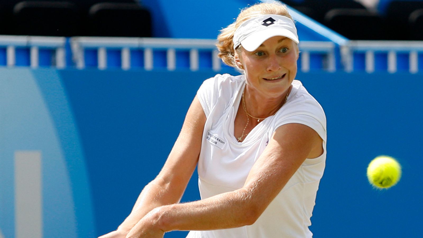 Makarova stuns Stosur | Tennis News | Sky Sports