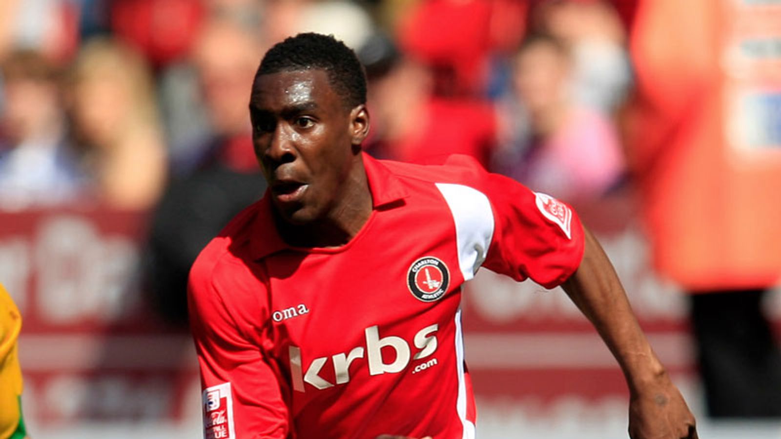 Free Agent - Lloyd Sam | Football News | Sky Sports