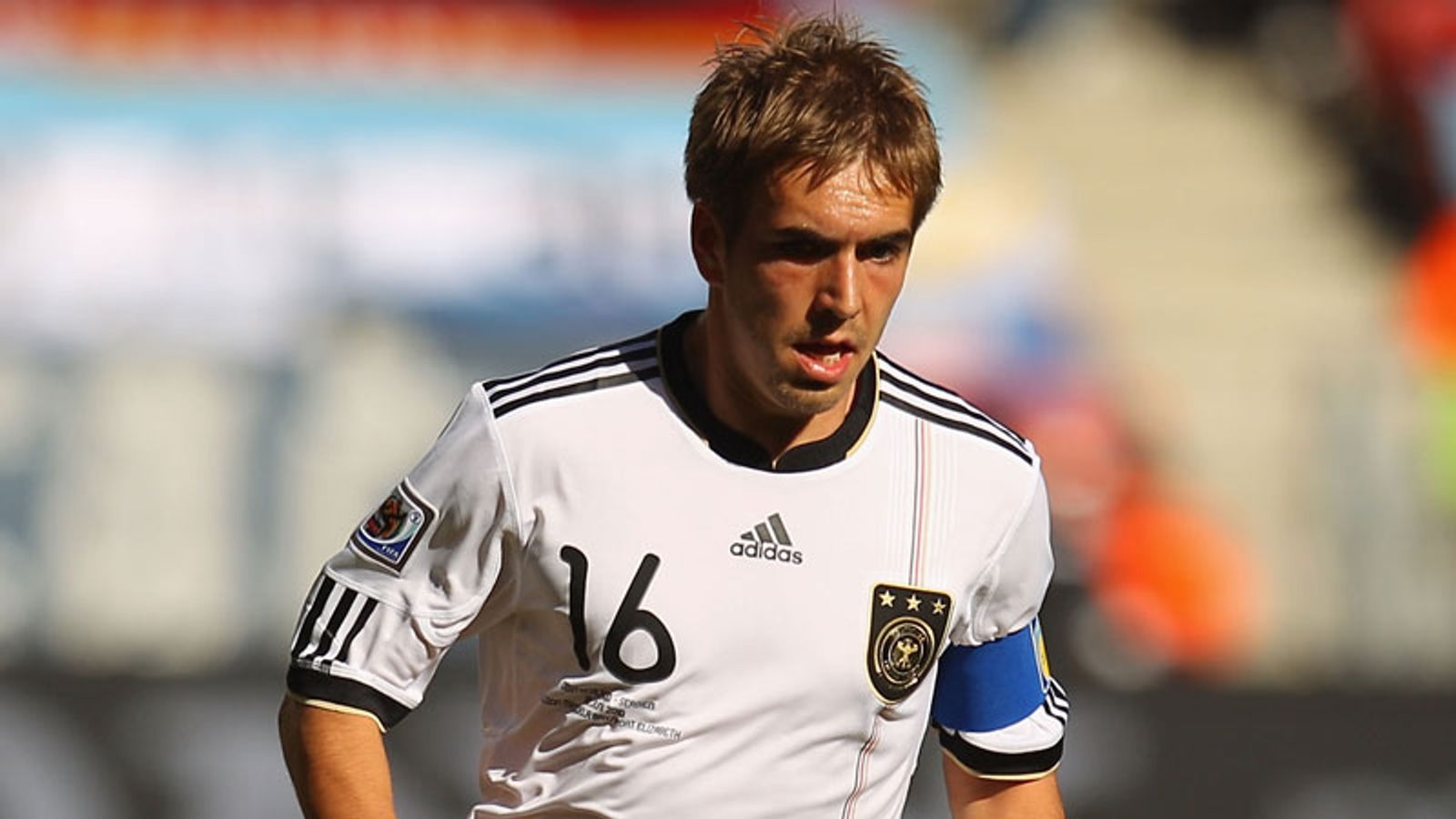 Lahm to play on the left | Football News | Sky Sports