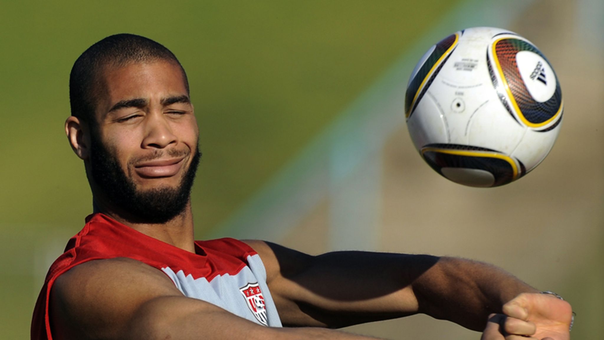 Onyewu ready for Rooney | Football News | Sky Sports