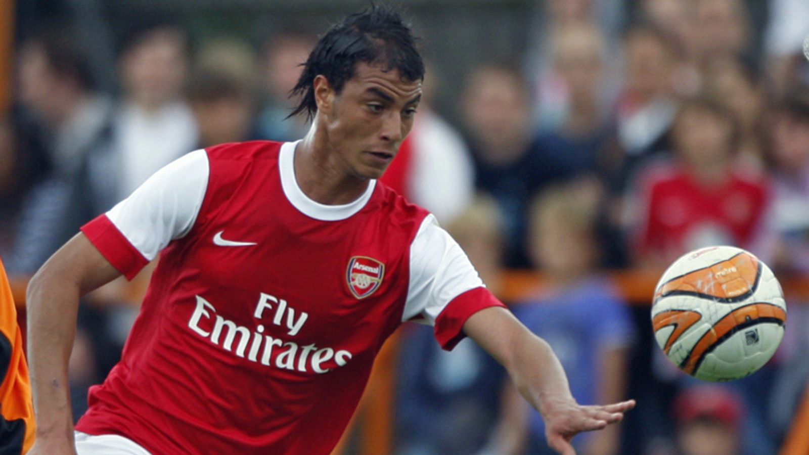 Chamakh nets in Gunners win | Football News | Sky Sports