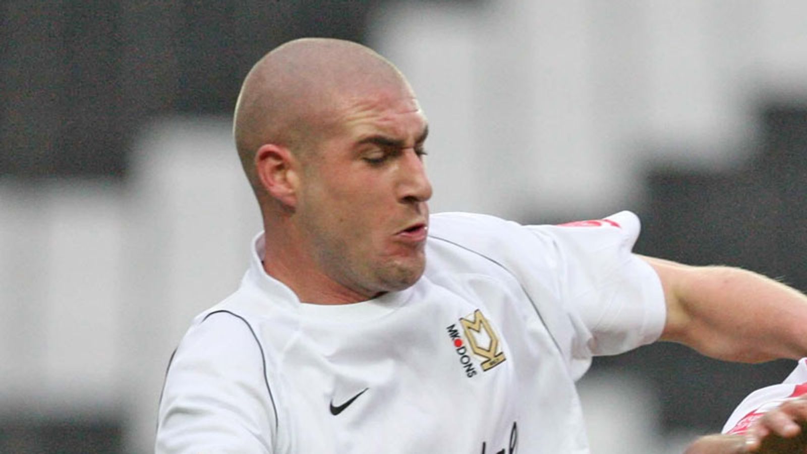 Swailes wins extended stay | Football News | Sky Sports