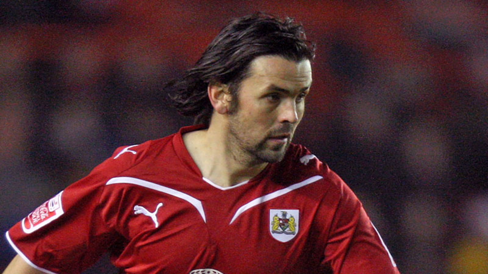 Hearts hopeful on Hartley | Football News | Sky Sports