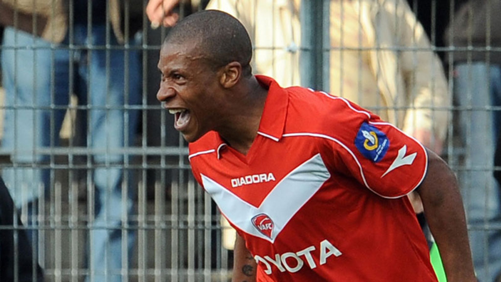 Audel all set for Stuttgart | Football News | Sky Sports