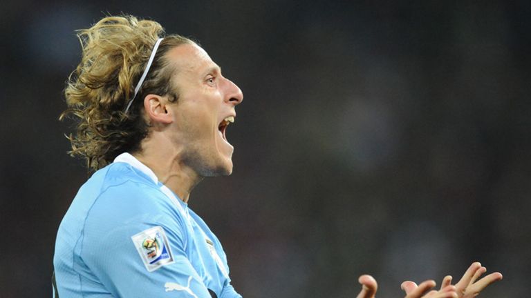 Redknapp impressed by Forlan | Football News | Sky Sports