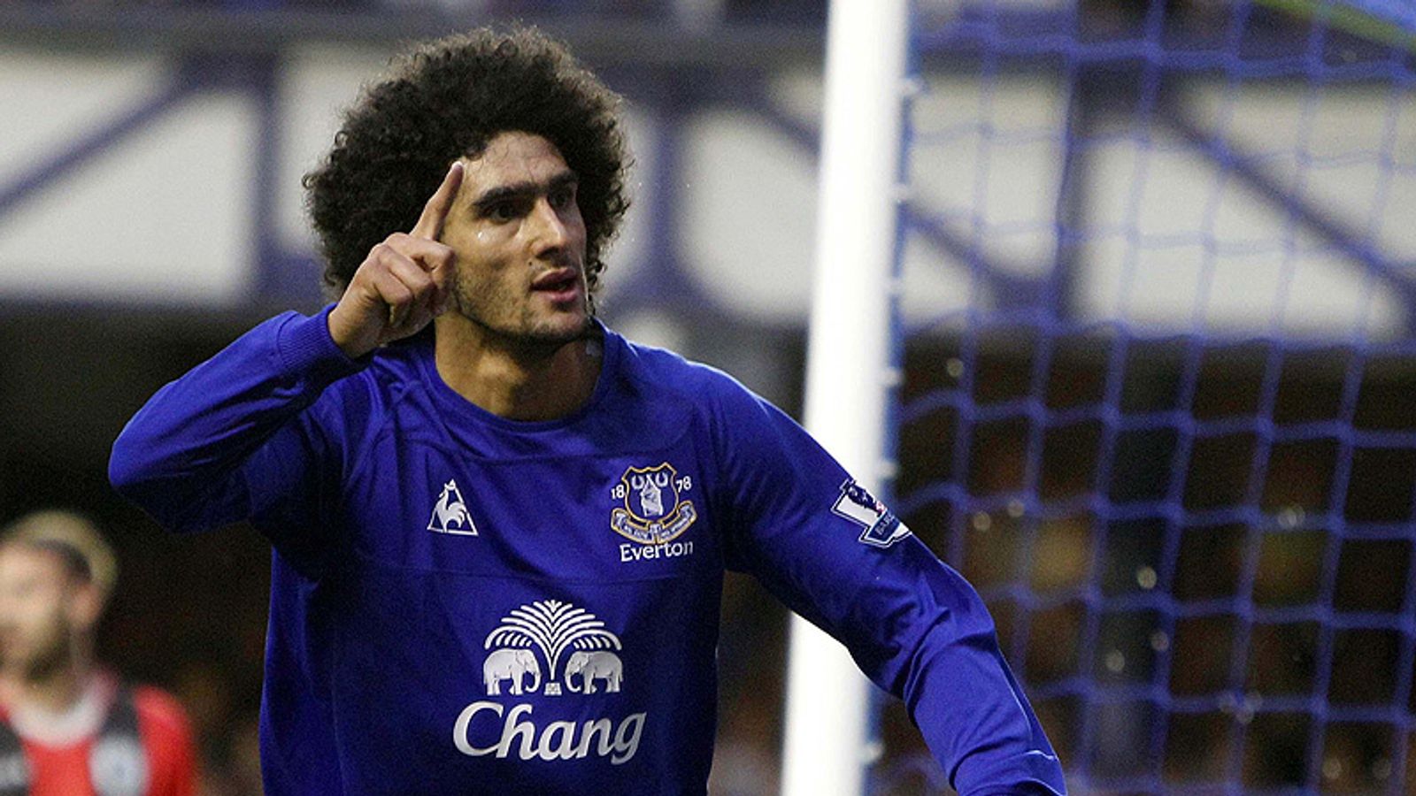 Fellaini rescues Toffees | Football News | Sky Sports